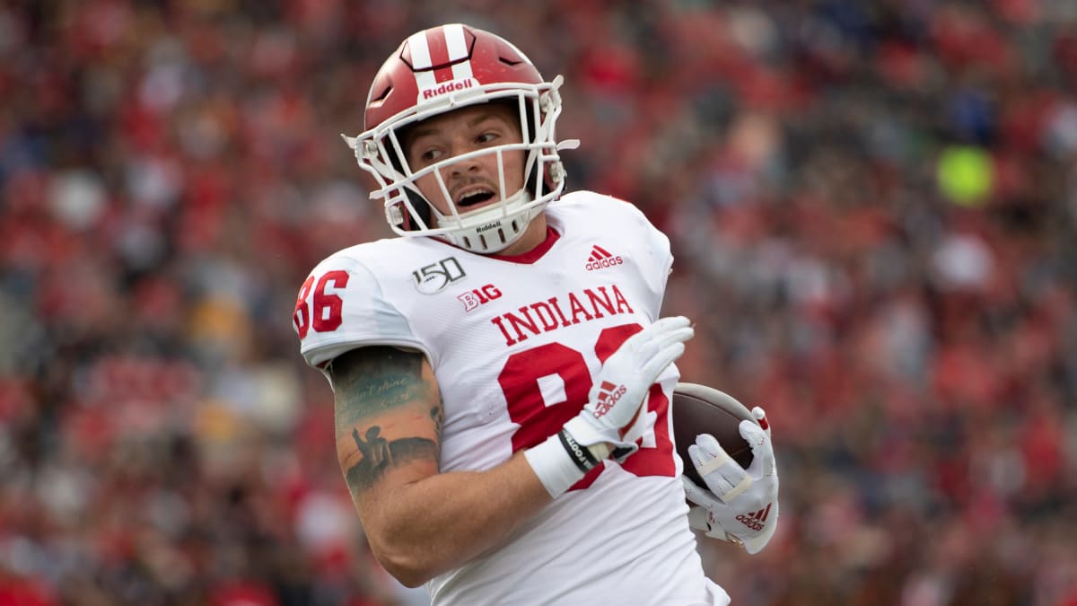 Indiana TE Peyton Hendershot Arrested After Incident with Ex-Girlfriend ...