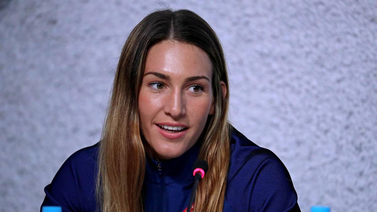 Boxer Mikaela Mayer Tests Positive for COVID-19, Out of Return Bout ...