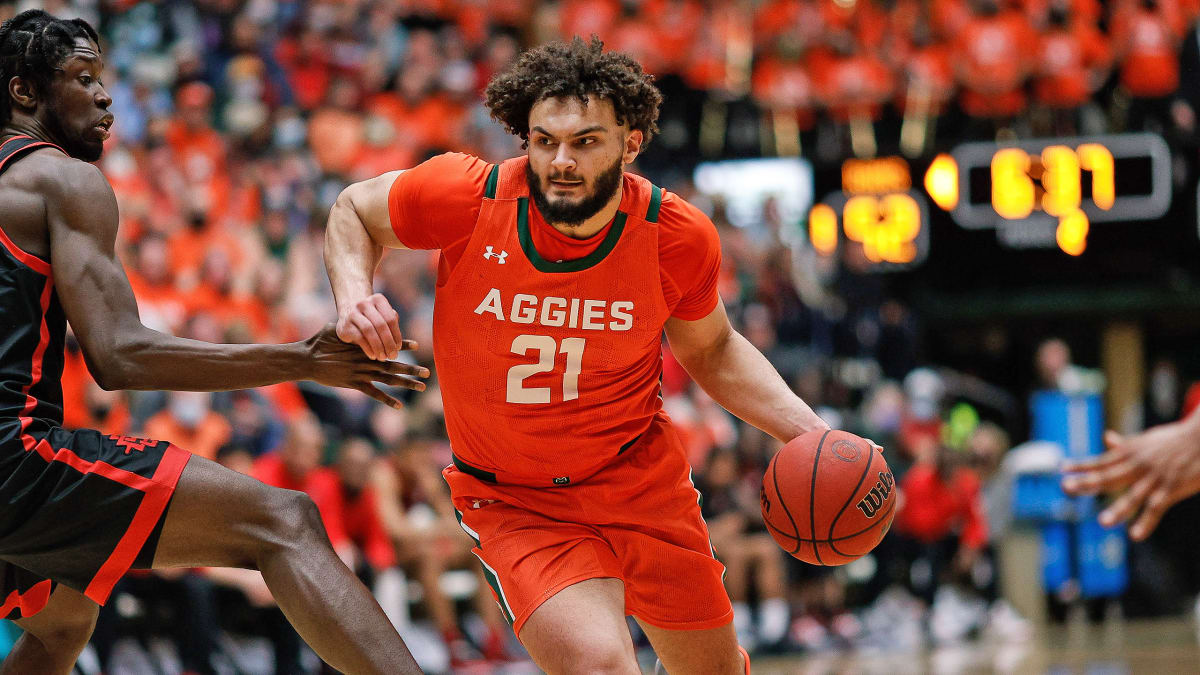 He Looks Like a Lineman and Plays Like a PG. He’s David Roddy—the Man ...