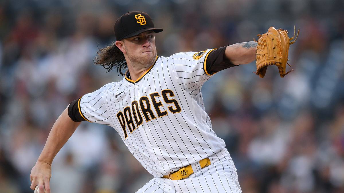 Report: Padres, Twins Swap Pitchers in Opening Day Trade | WKKY Country ...