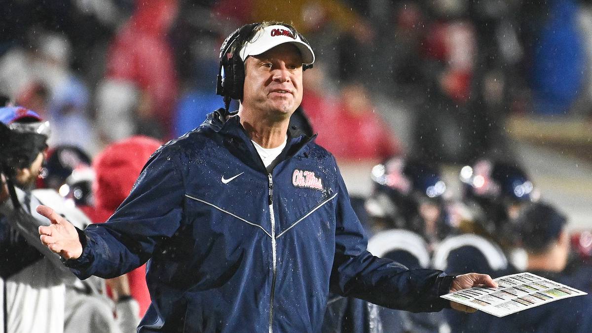 College Football’s Coaching Carousel Is Taking On-Field Toll | WKKY ...
