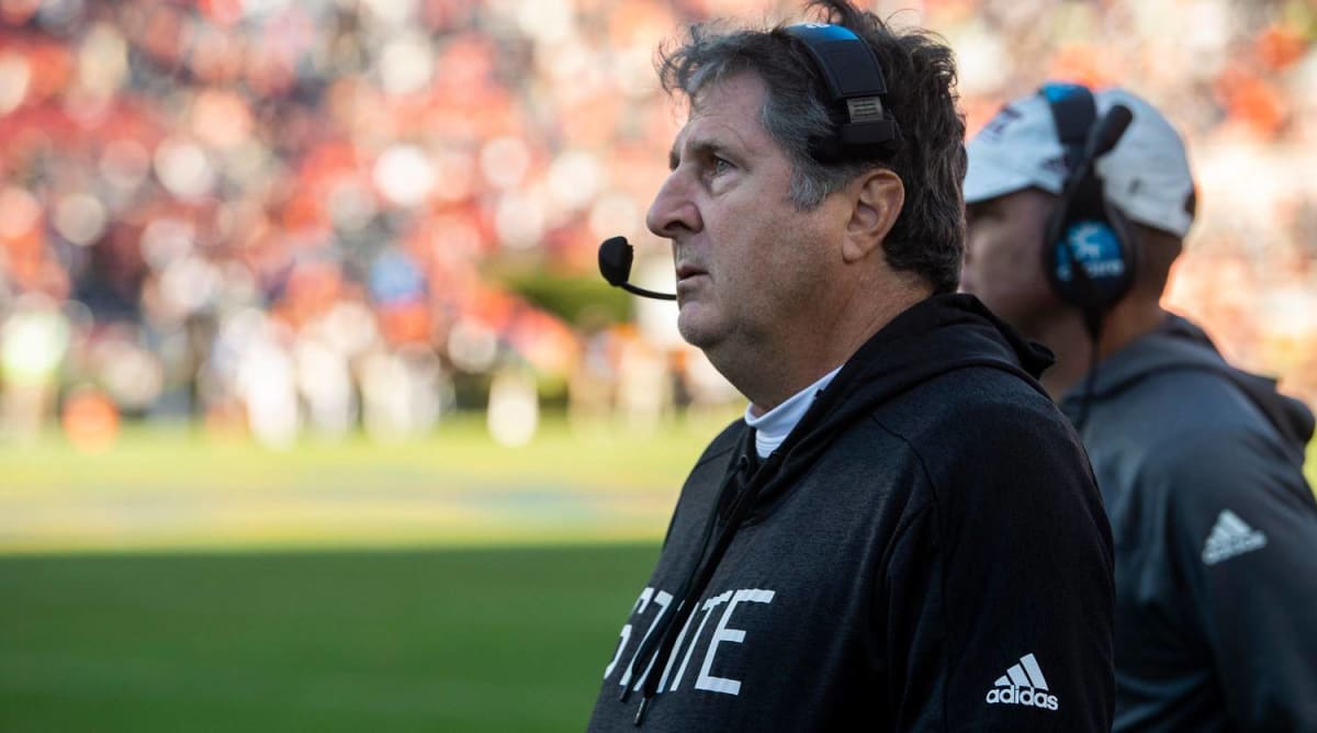 Miami (Ohio) to Pay Tribute to Mike Leach at Bowl Friday