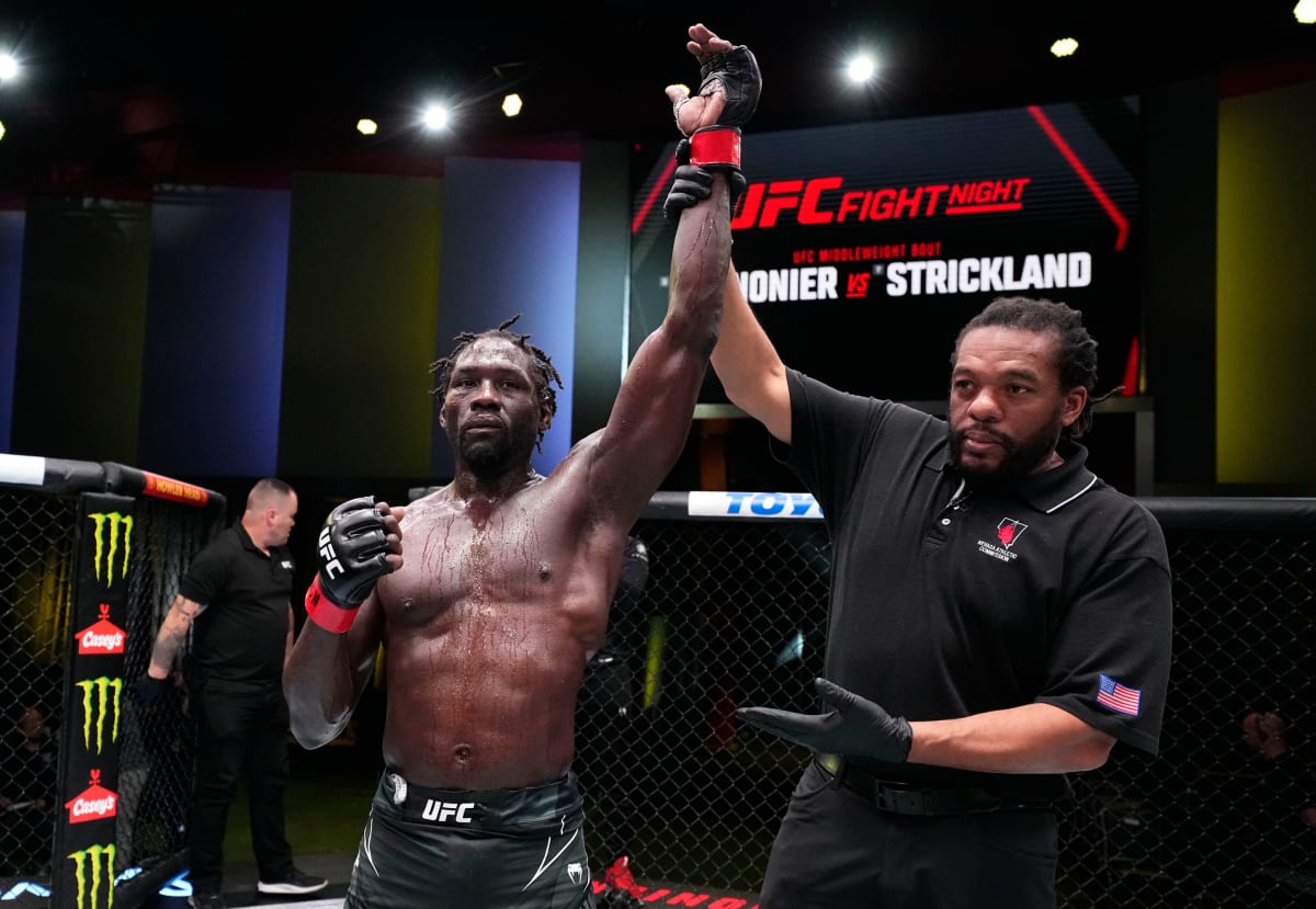 Jared Cannonier Rips Judges After Win at UFC Fight Night | WKKY Country ...