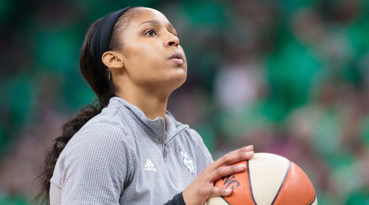 WNBA Legend Maya Moore Announces Retirement | WKKY Country 104.7