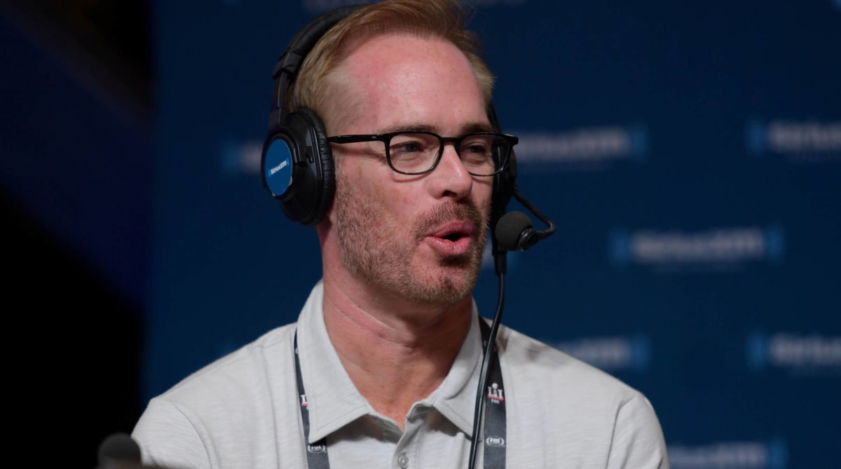 Joe Buck Pranks Fan Who Apparently Thinks He Still Works for Fox | WKKY ...