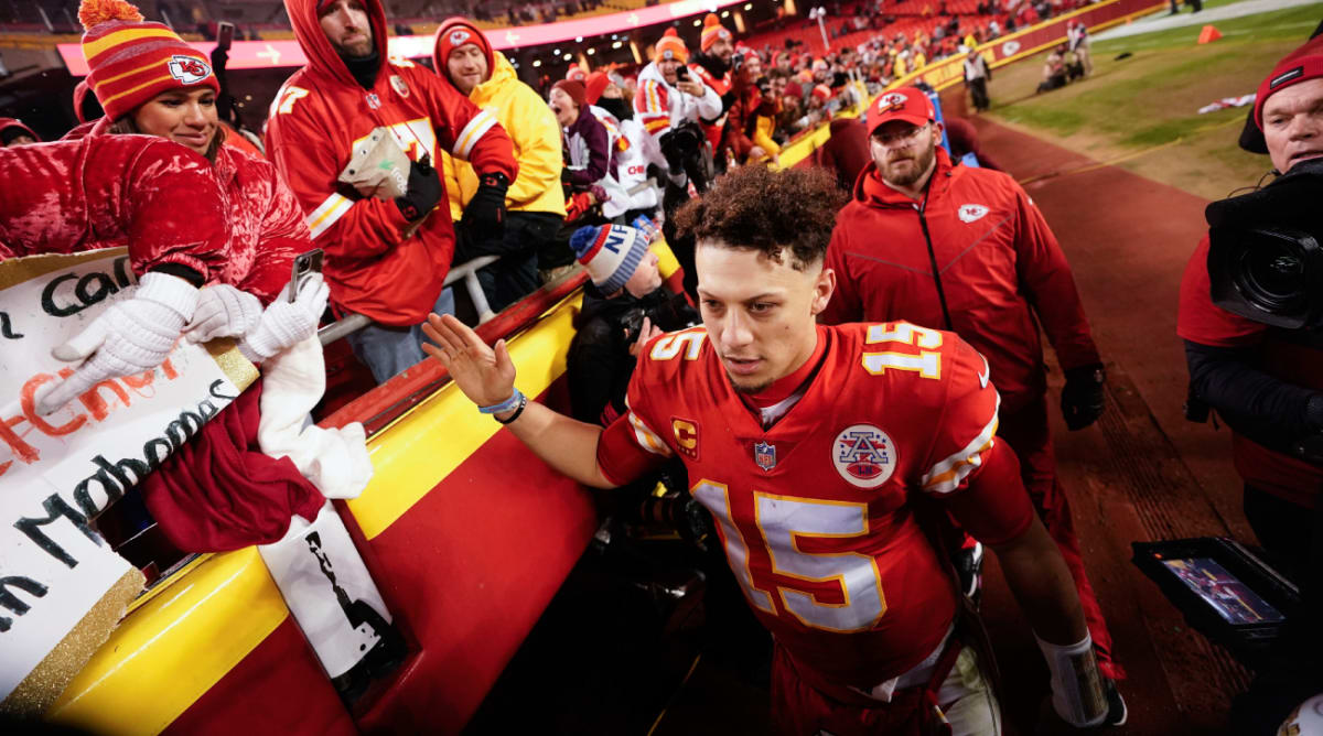 Chiefs’ Orlando Brown Sees Silver Lining to Patrick Mahomes’s Injury ...