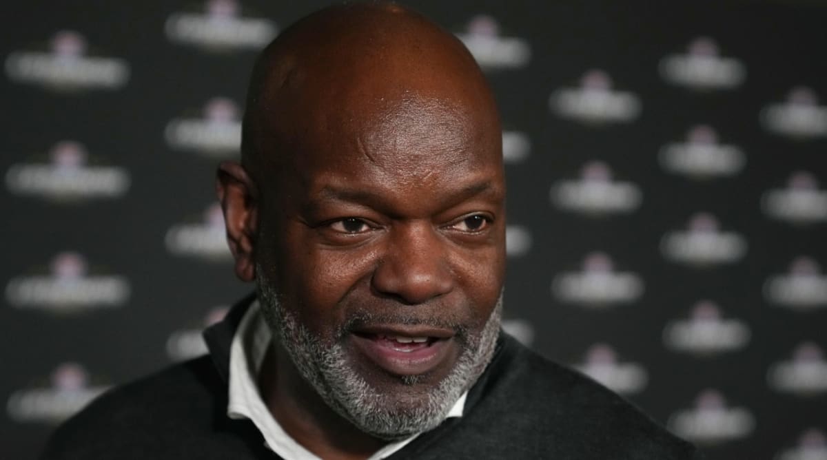 Emmitt Smith Has Strong Opinion on Ezekiel Elliott, Tony Pollard | WKKY ...