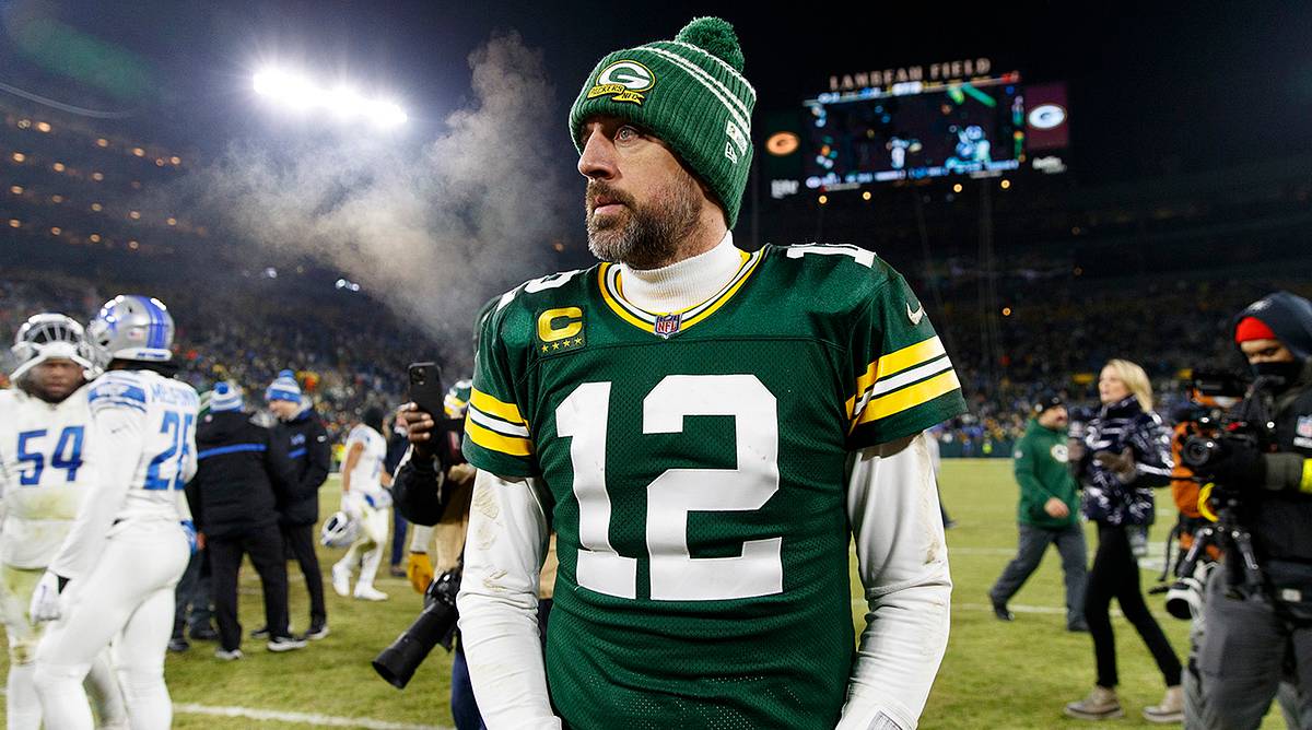 Aaron Rodgers Has Left Darkness Retreat, per Report | 15 Minute News