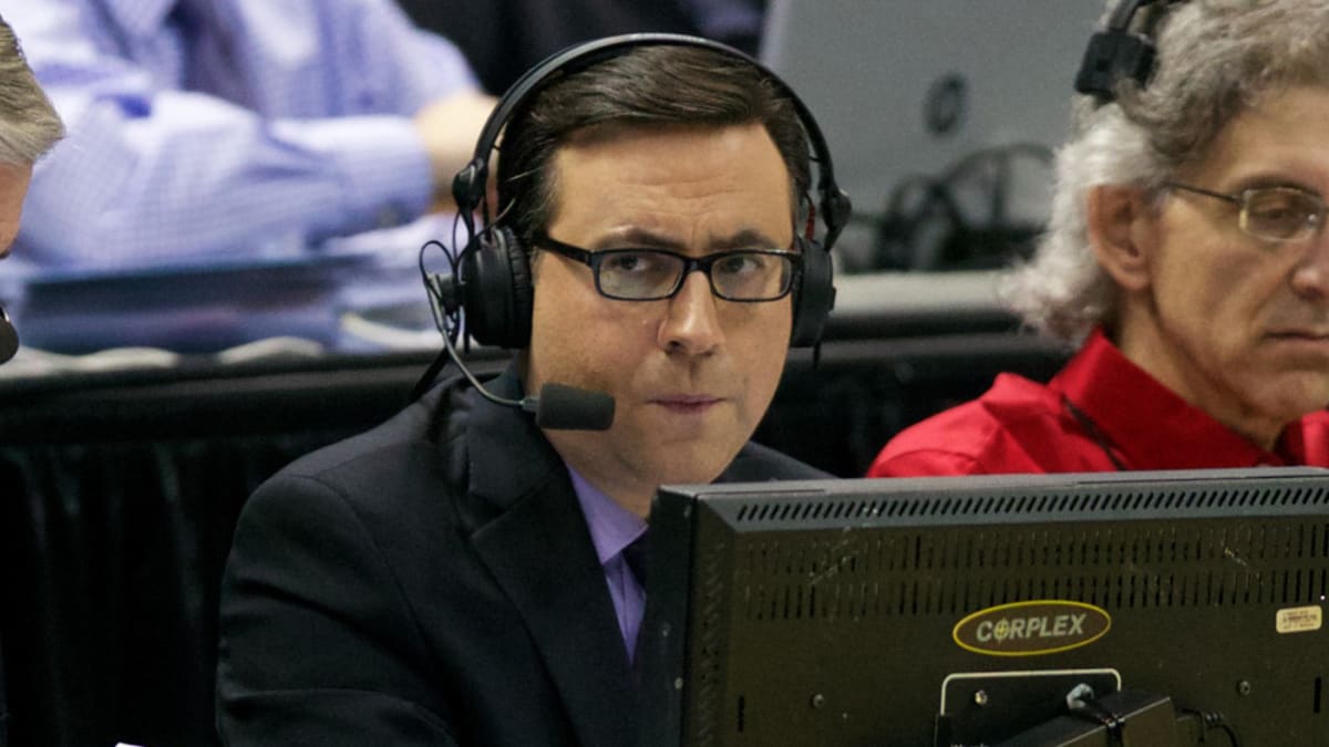 Ian Eagle Weighs in on the Greg Olsen–Tom Brady–Kevin Burkhardt Dynamic ...