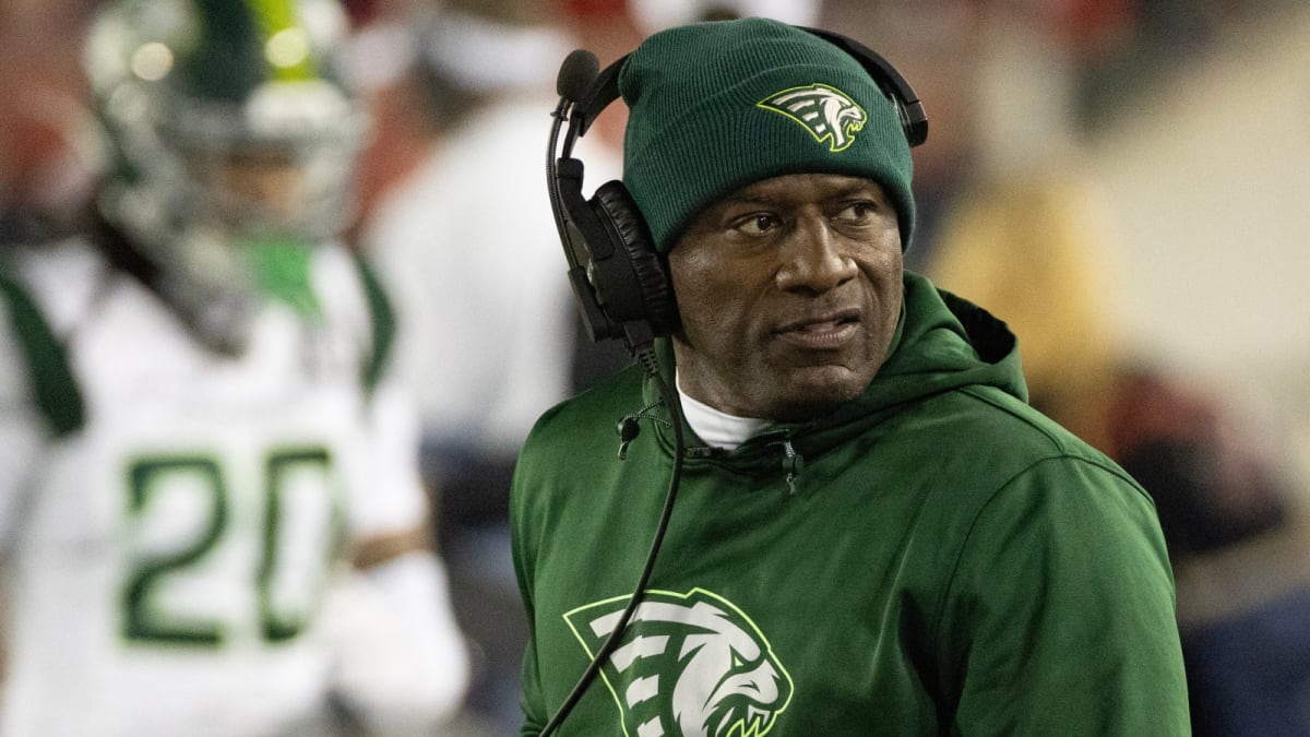 Watch: XFL Guardians Coach Terrell Buckely Rips Team’s Effort in On ...