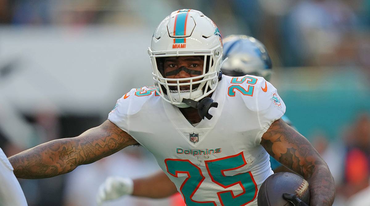 Dolphins CB Xavien Howard Reacts to Jalen Ramsey Trade