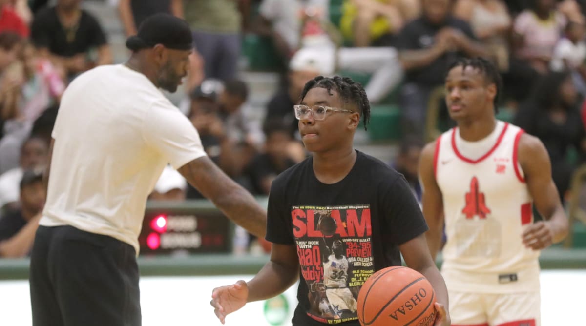 LeBron’s Younger Son, Bryce, Receives First Scholarship Offer | WKKY ...