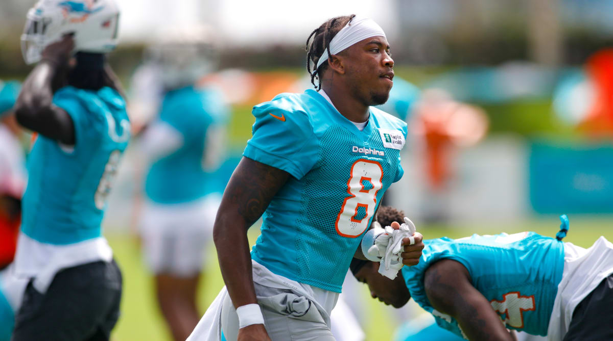 Jevon Holland Showing Signs of Greatness at Dolphins Training Camp ...