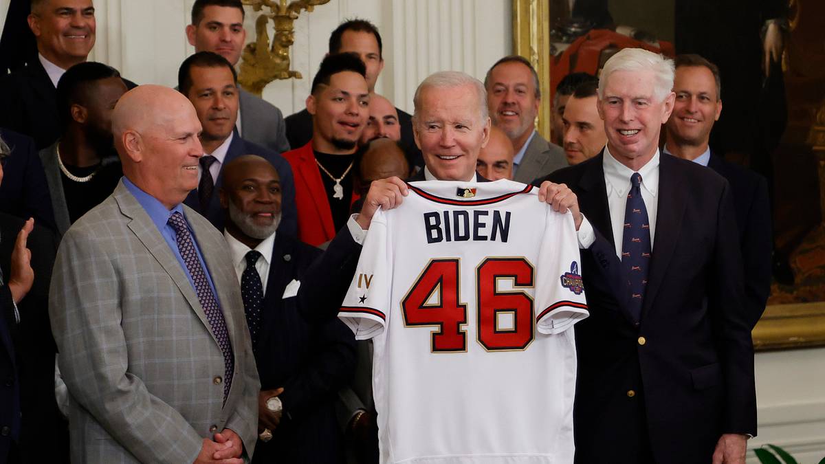 White House Press Secretary Asked About Braves’ Name, Tomahawk Chop ...