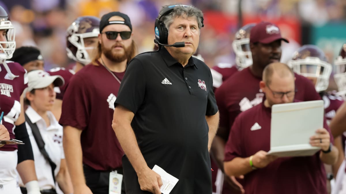 Mississippi State’s Mike Leach Pulls Off a Coaching Move You’ve Never ...