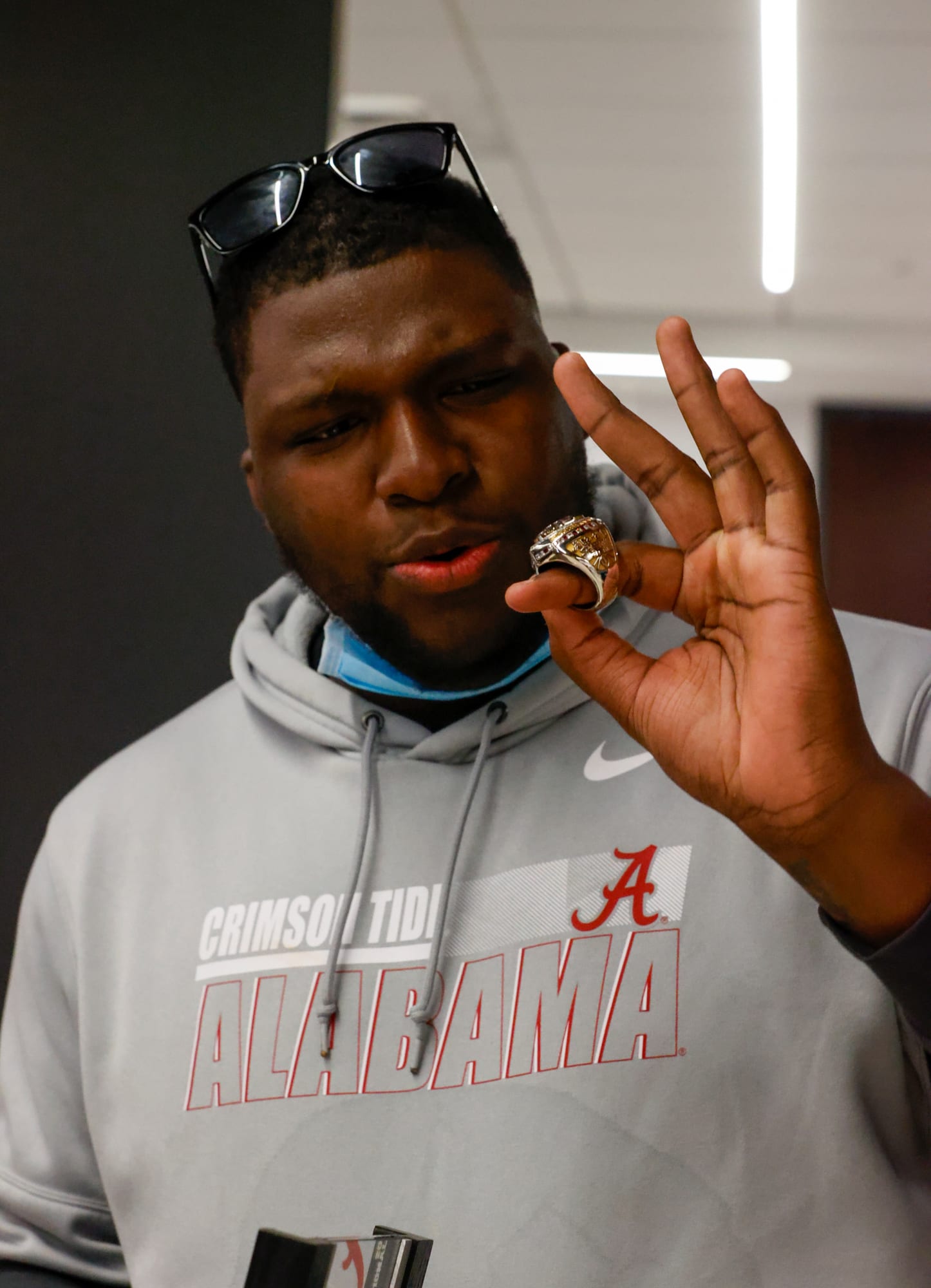 Alabama Football Receives Rings for 2020 National Title - Sports ...