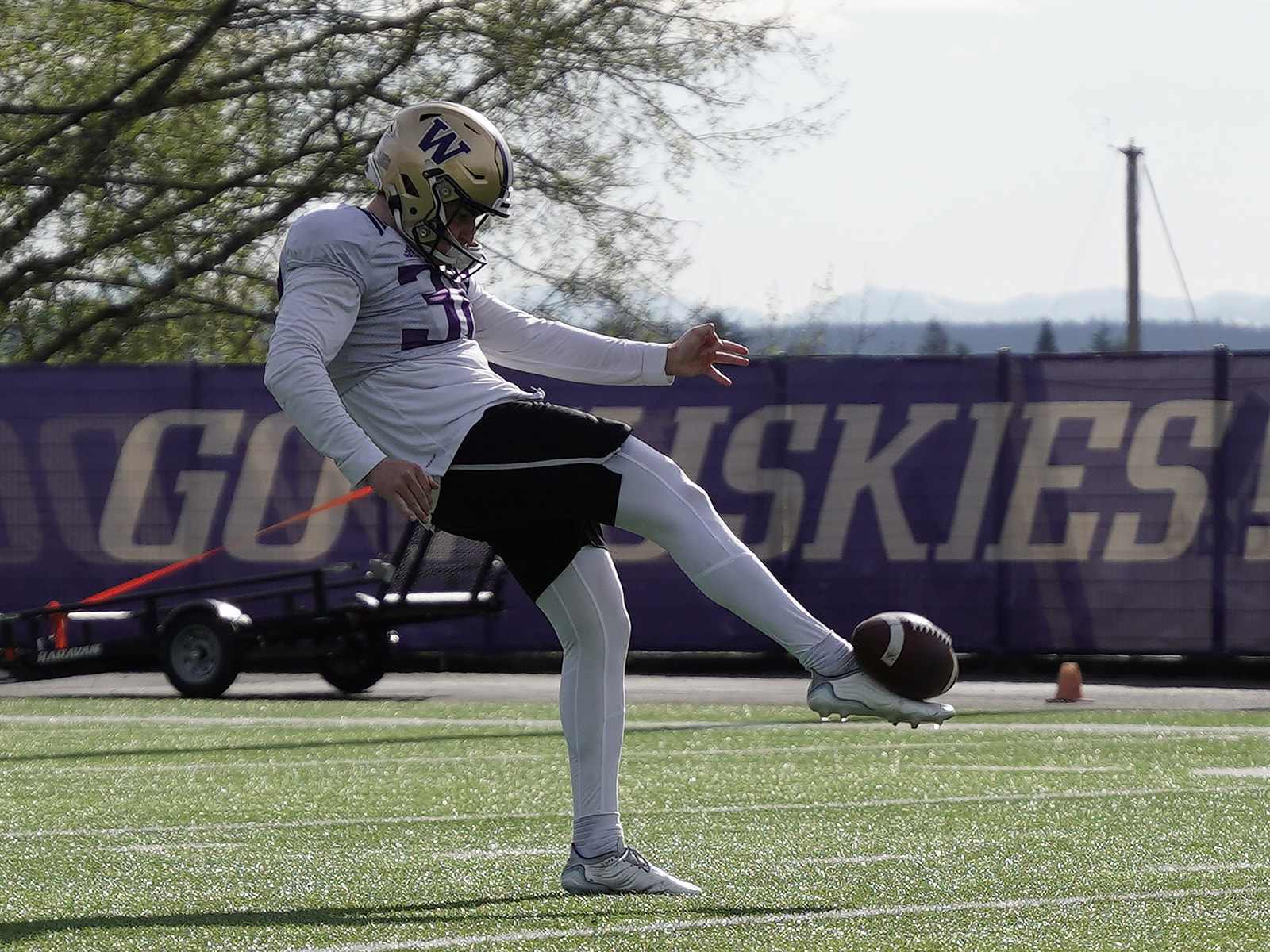 Husky Roster Review: McCallister Puts UW's Best Foot Forward - Sports ...