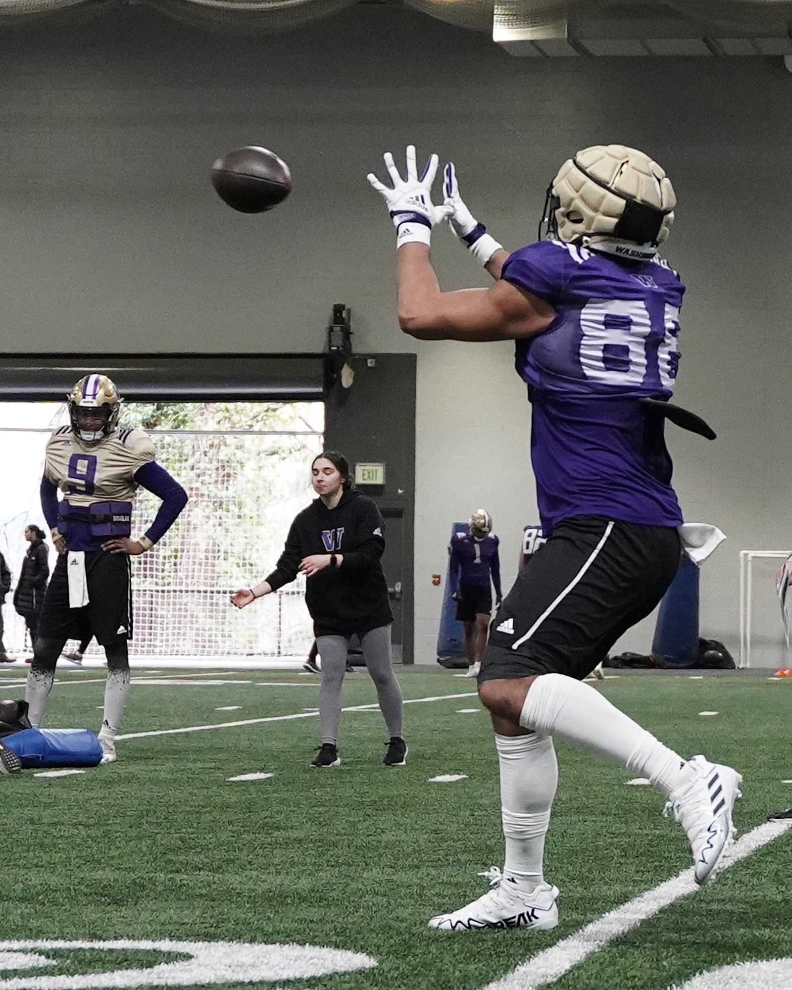 Husky Roster Review: It's Time to See Much More of Quentin Moore ...