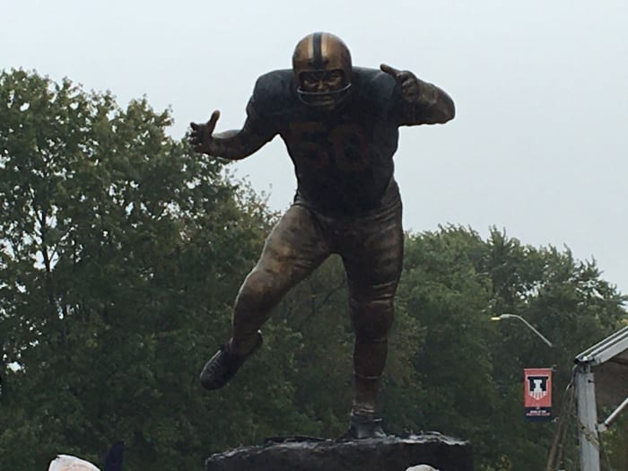 Dick Butkus may truly never appreciate his statue as much as others on ...