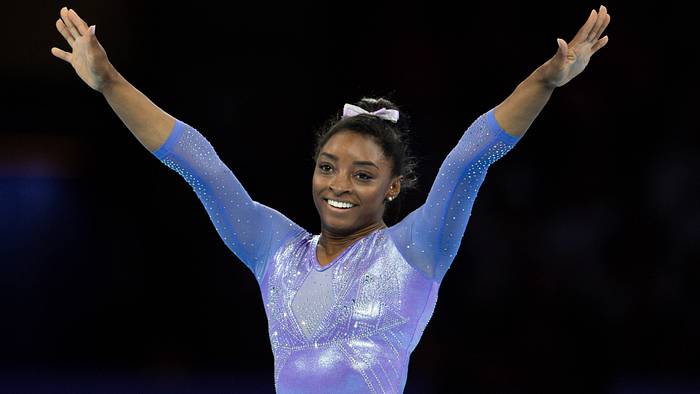 Simone Biles throws first pitch at World Series Game 2 - Sports Illustrated