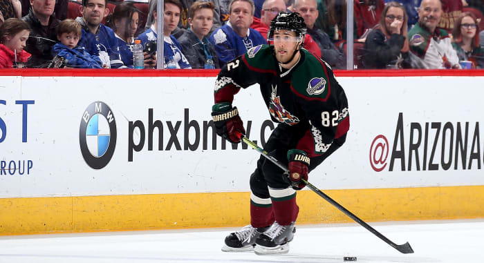 Arizona Coyotes sign defenseman Jordan Oesterle to 2-year extension ...