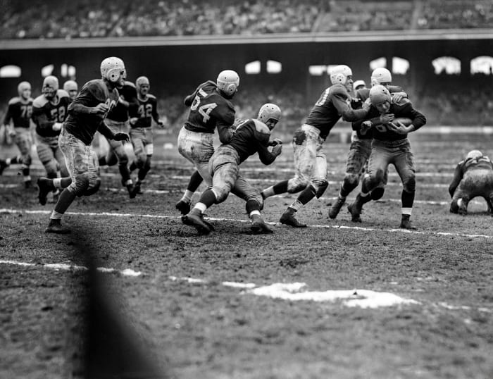 NFL history: 100 photos that tell story of football - Sports Illustrated
