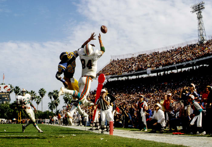NFL history: 100 photos that tell story of football - Sports Illustrated