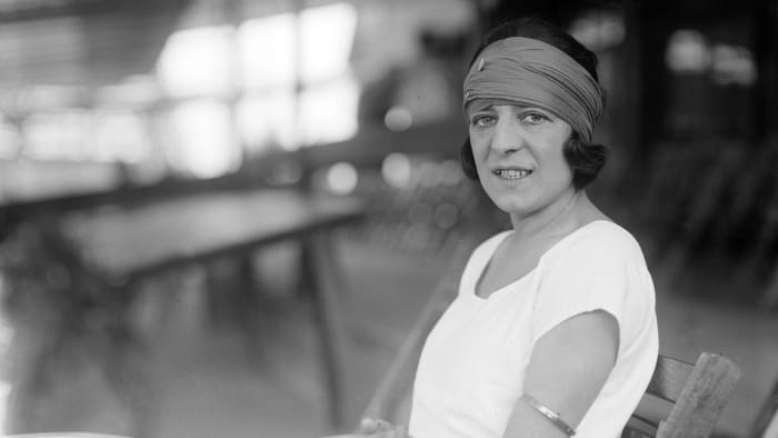 Suzanne Lenglen: The life and mysterious death of the tennis legend ...