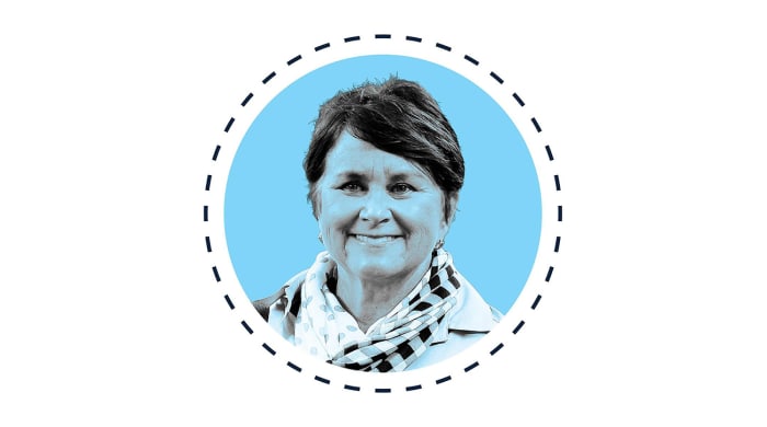 Tennessee Titans Owner: Amy Adams Strunk net worth, political donations ...