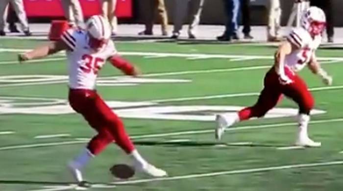 Nebraska punter misses ball in kickoff against Ohio State - Sports ...