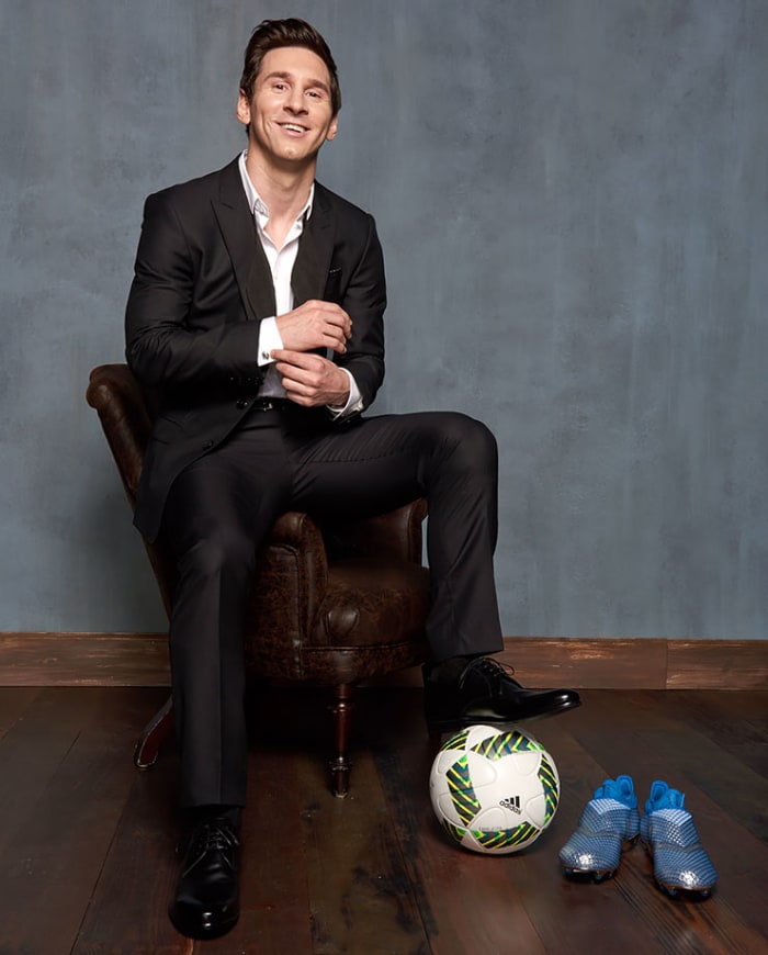 Lionel Messi video: SI cover shoot behind the scenes - Sports Illustrated