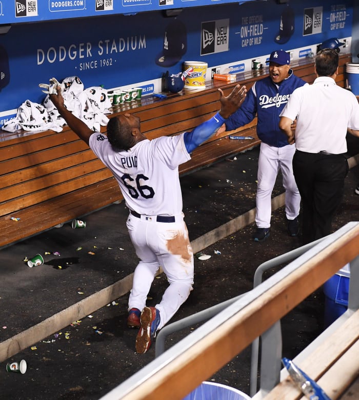 Los Angeles Dodgers fun in dugout - Sports Illustrated