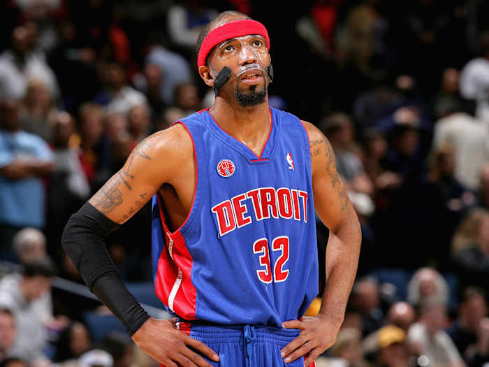 Hoodie Melo and The Most Iconic Accessories in NBA History - Sports ...