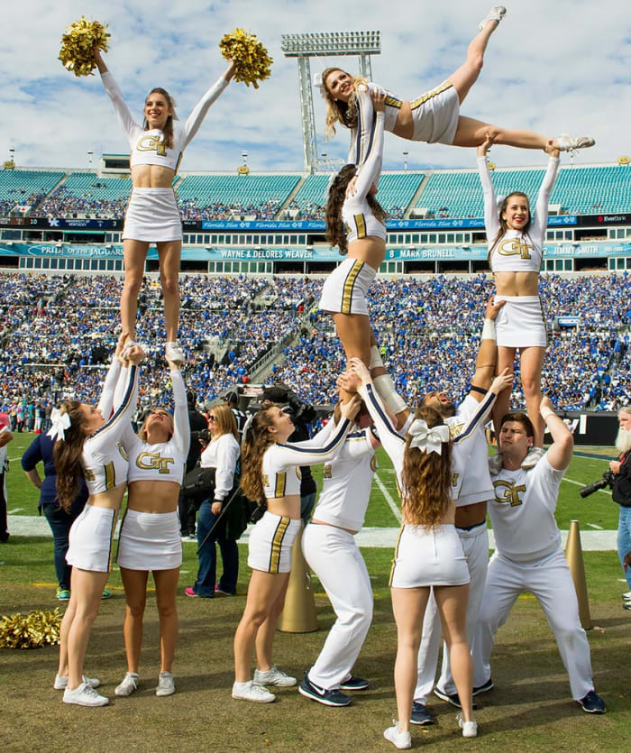 College Bowl Game Cheerleaders and Dancers - Sports Illustrated