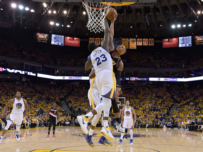 Draymond Green Helps Warriors Flex First-Class Defense - Sports Illustrated