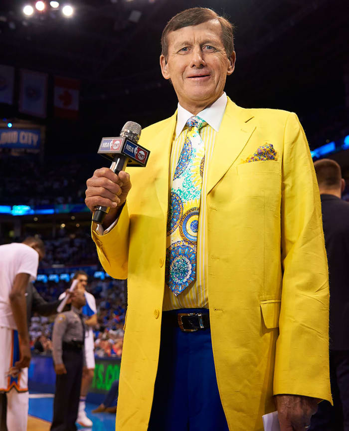 Craig Sager: NBA broadcaster all smiles during fight of his life ...