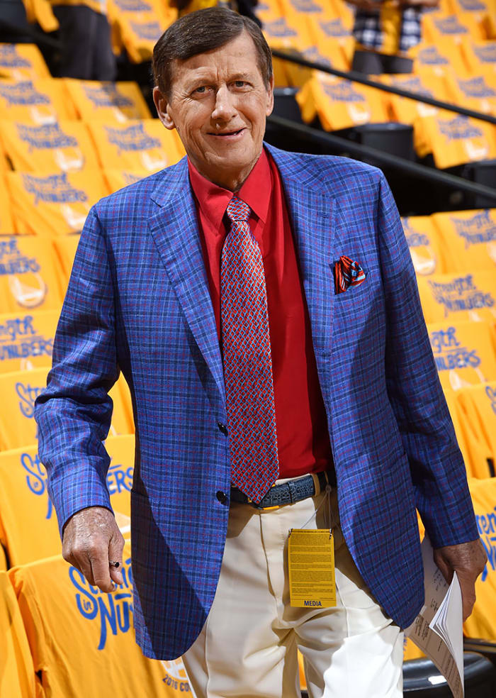 Craig Sager: NBA broadcaster all smiles during fight of his life ...