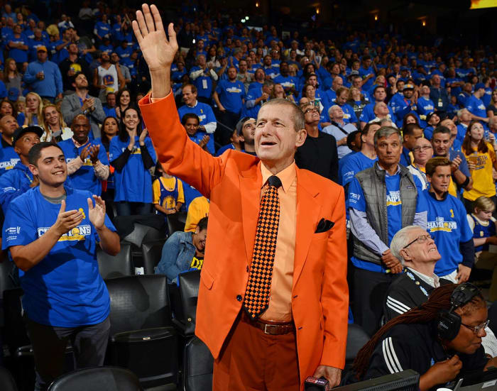 Craig Sager: NBA broadcaster all smiles during fight of his life ...