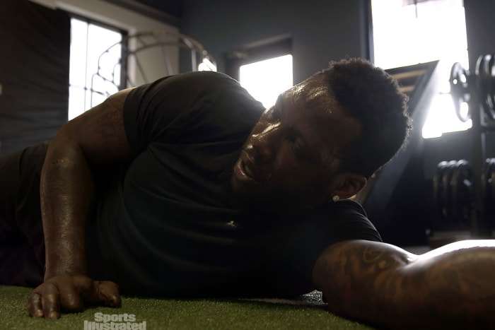 Jason Pierre-Paul details firework explosion, hand injury - Sports ...