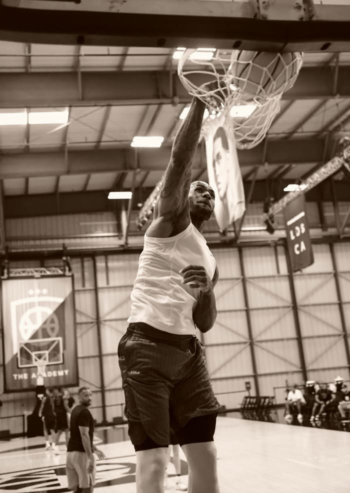 LeBron James at the 2016 Nike Skills Academy - Sports Illustrated