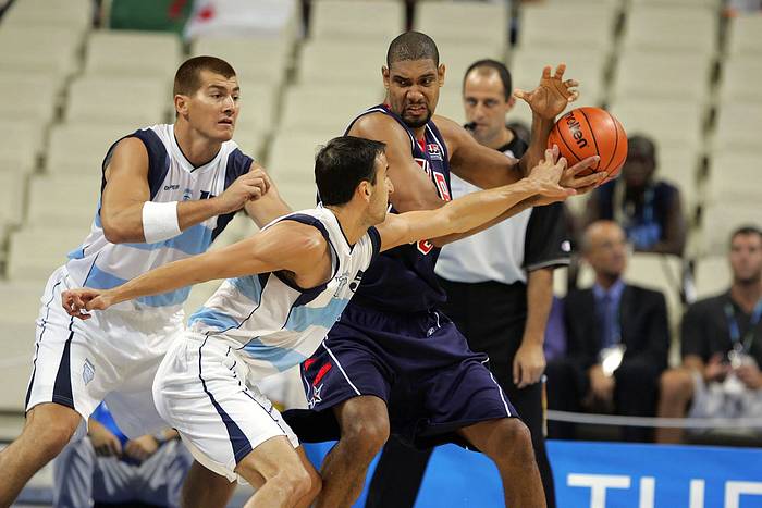 Tim Duncan Rare SI Photos - Sports Illustrated