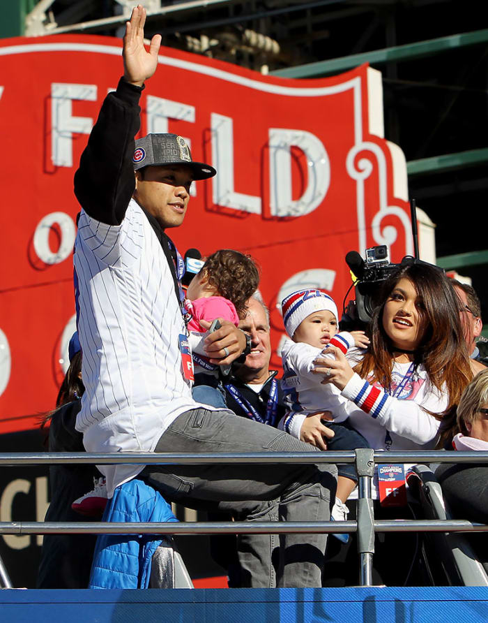 At Cubs' World Series parade, Chicago honors its champions - Sports ...
