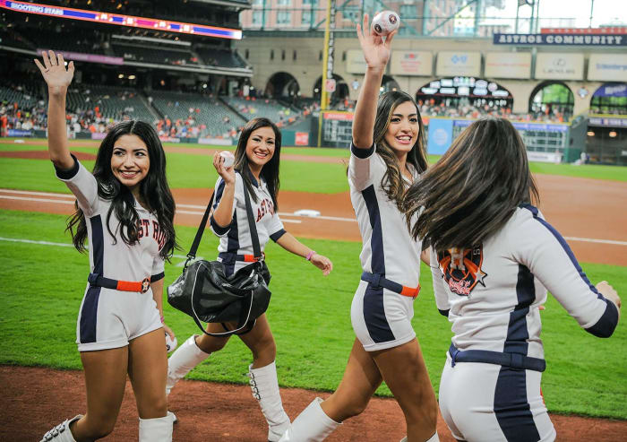 MLB Cheerleaders, Dance Teams and Ball Girls - Sports Illustrated