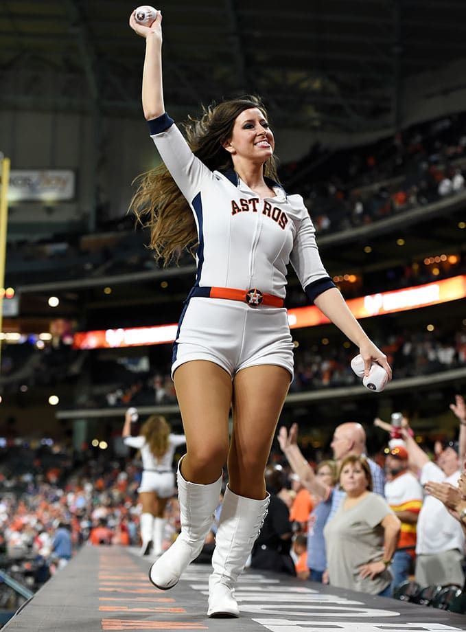 MLB Cheerleaders, Dance Teams and Ball Girls - Sports Illustrated