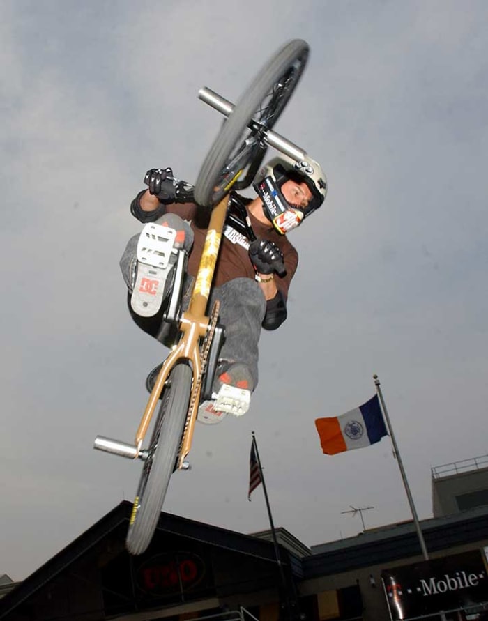 Even atop an action sports empire, BMX's Dave Mirra rides on - Sports ...
