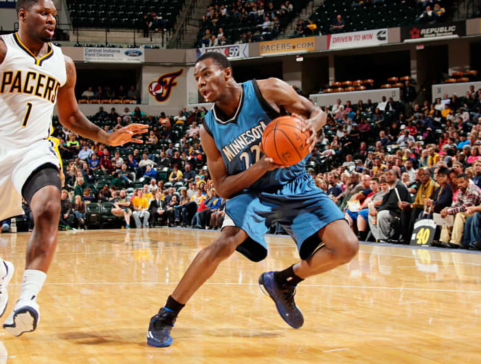 Cleveland Cavaliers agree to deal to acquire Kevin Love for Andrew ...