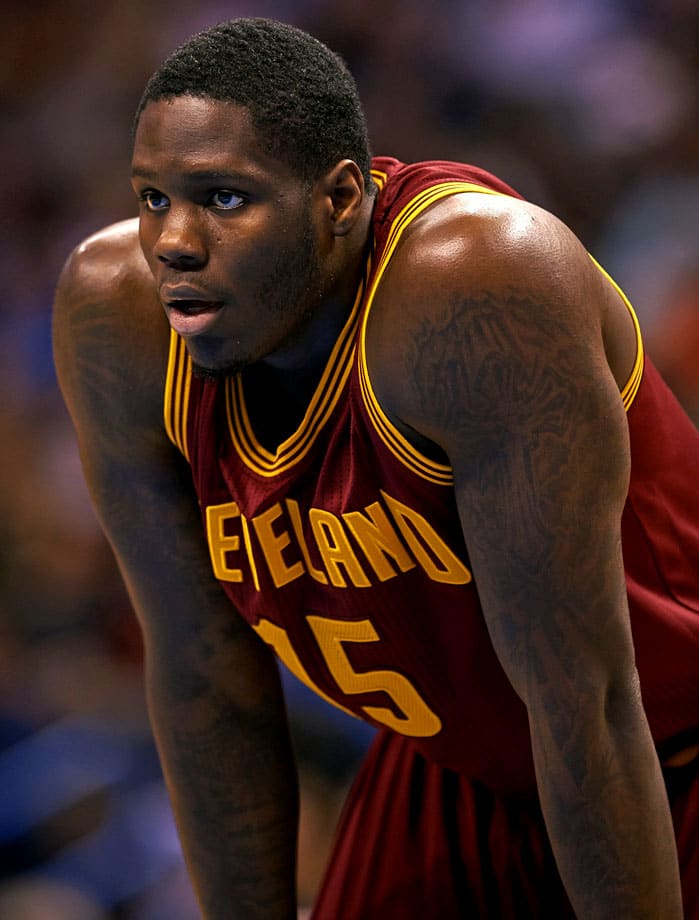 Cleveland Cavaliers agree to deal to acquire Kevin Love for Andrew ...