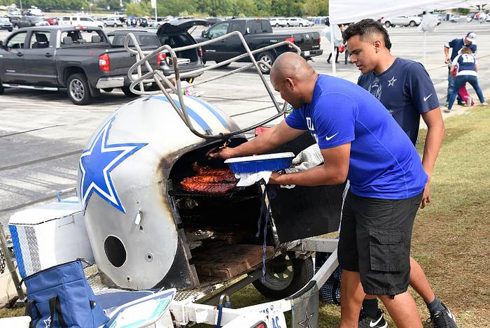 Tailgates in 2016 - Sports Illustrated
