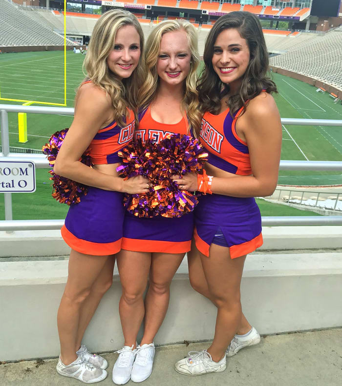 Cheerleader of the Week: Olivia - Sports Illustrated