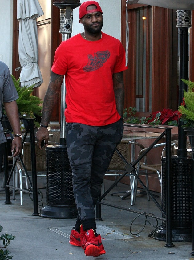 LeBron James has a look for all-seasons - Sports Illustrated